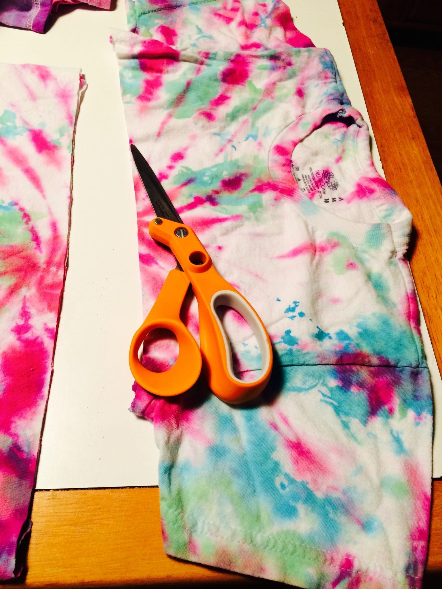 How To Repurpose Cotton T-Shirts into Cleaning Rags - Modern Day Moms