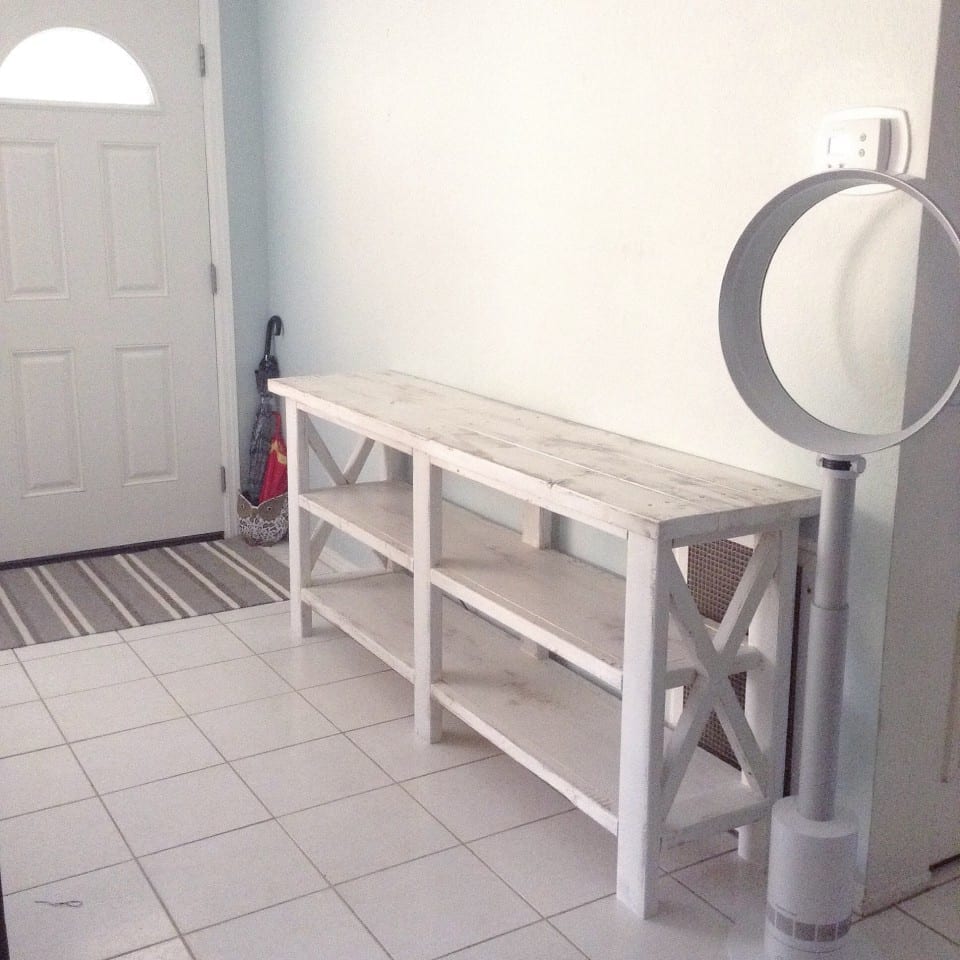 DIY Console Table - Modern Day Moms