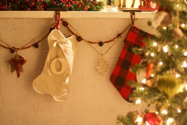 Adorable DIY Bone Stocking Craft - Modern Day Moms