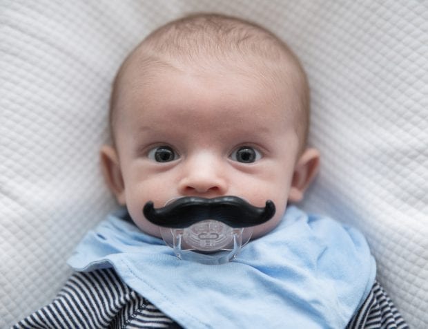 6 Easy Steps to Calm a Fussy Baby - Modern Day Moms